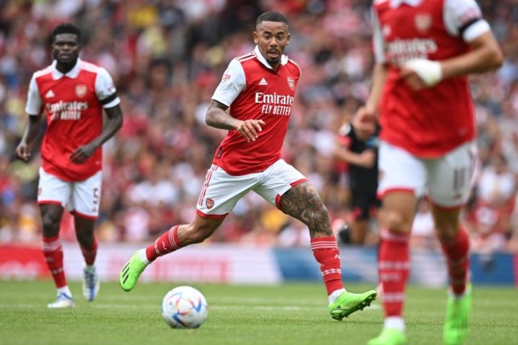 Arsenal Run Riot Over Brentford, Regain Premier League Top Spot ...